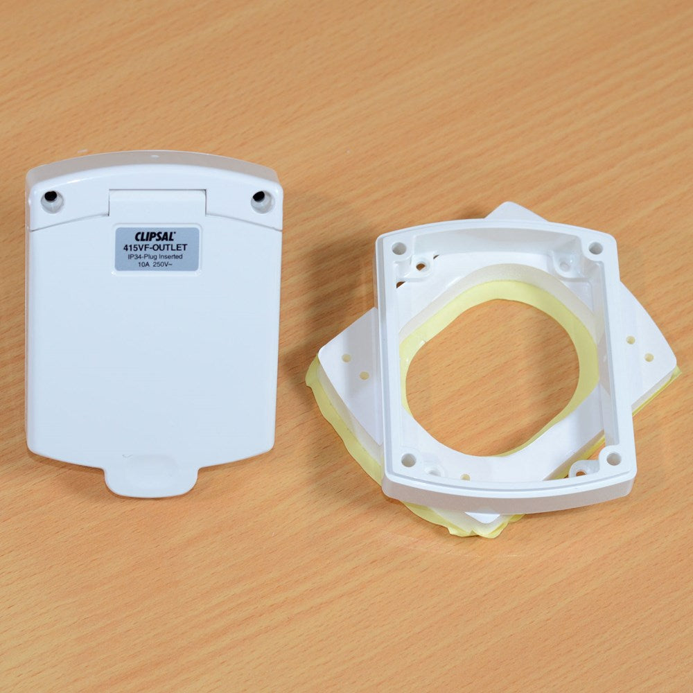 CLIPSAL 415VF OUTLET 10AMP IP34 WHITE